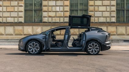 HiPhi X review: China’s gullwing-doored electric SUV Reviews 2025 | Top Gear